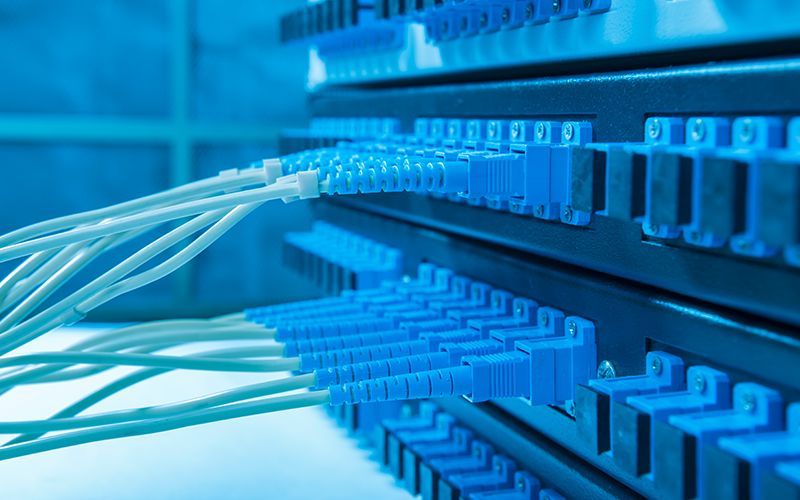 Conoce lo que es el internet de fibra óptica - islaBit