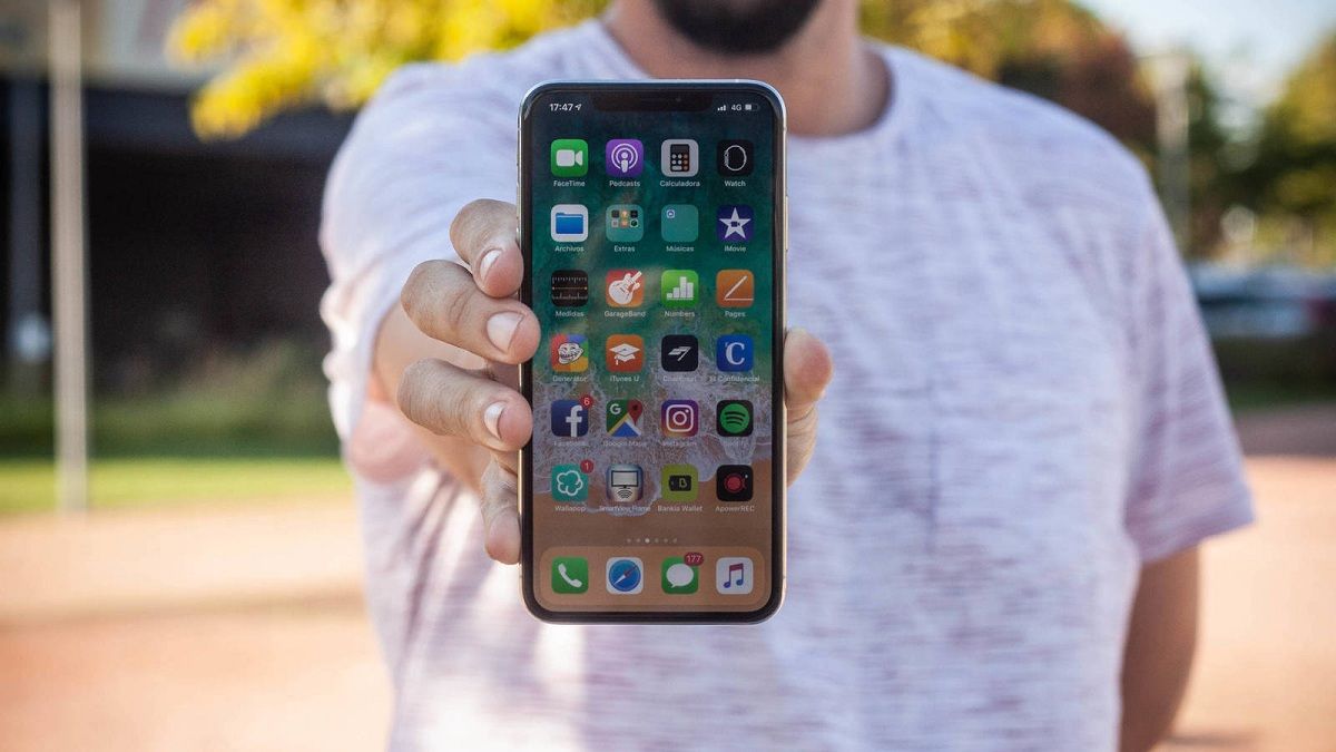 ¿Cómo puedes usar tu iPhone durante una llamada telefónica? - islaBit