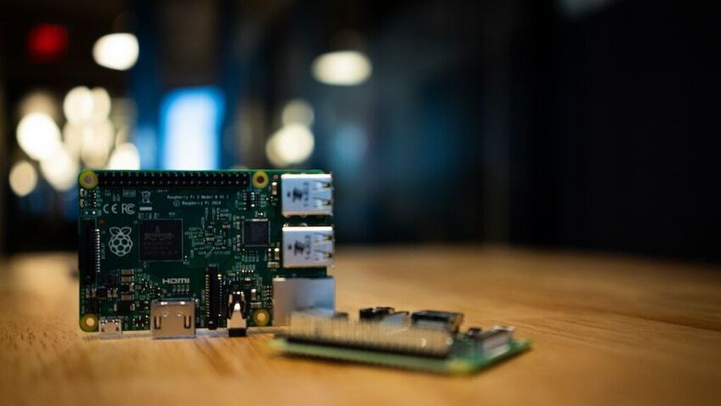 Raspberry Pi ya tiene un gran editor de texto... de Microsoft - islaBit