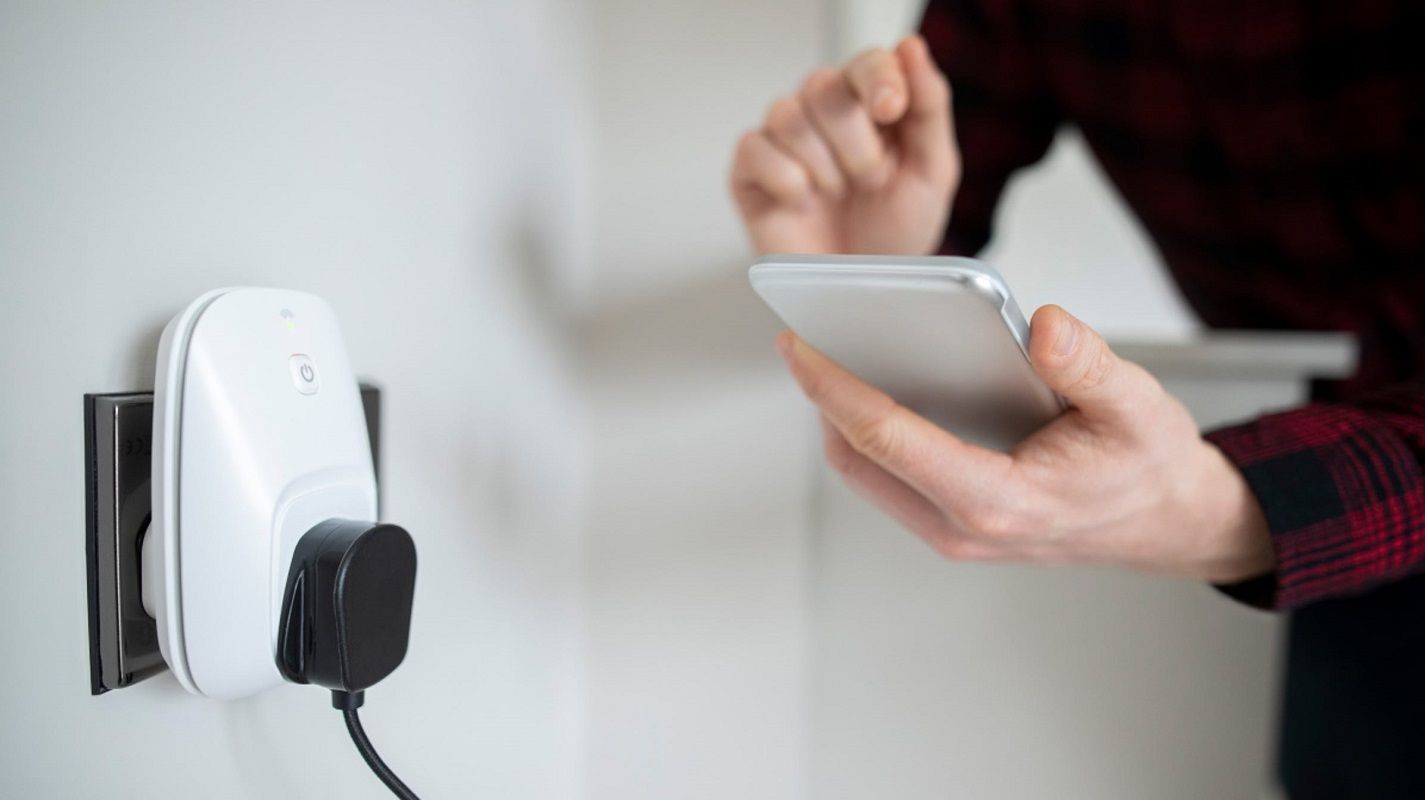 ¿Cómo programar luces de la mano de Alexa? - islaBit