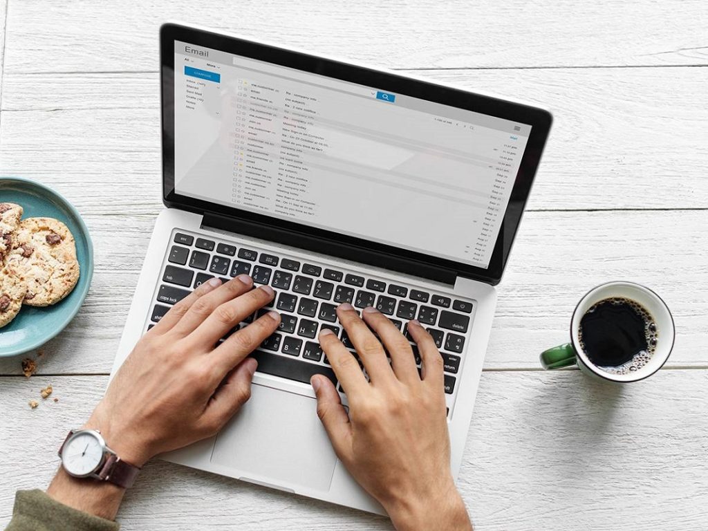 ¿Cómo crear un servidor de correo electrónico privado con hMailServer ...